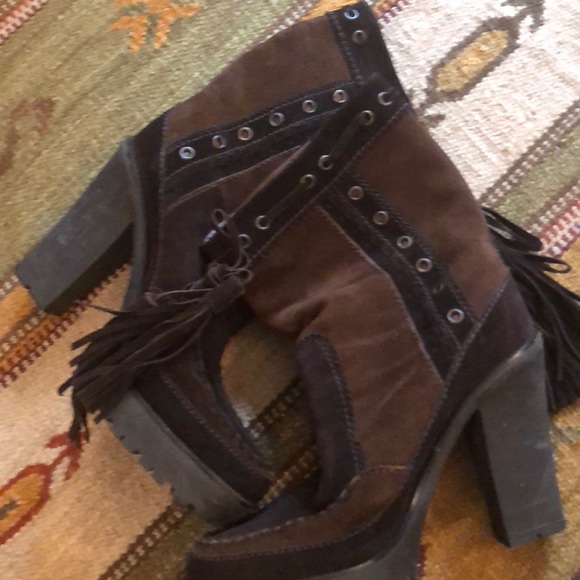 Yves Saint Laurent | Shoes | Ysl Platform Perfect Suedeleather Boots ...